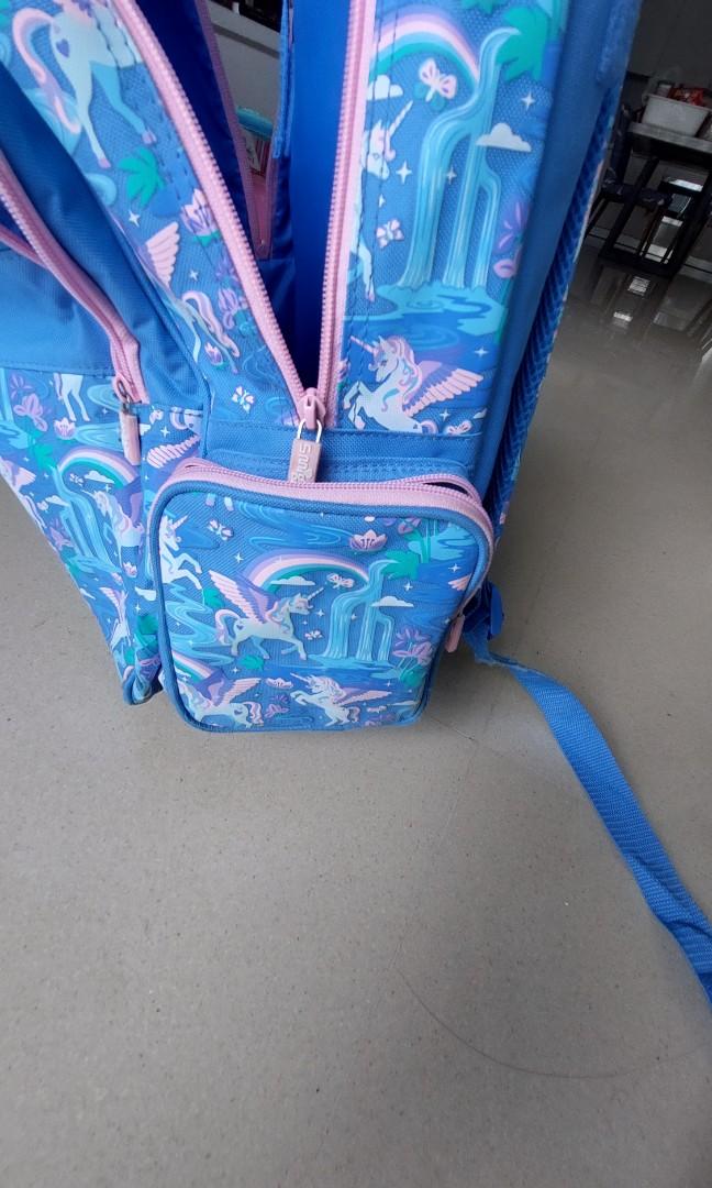 Original Smiggle luggage, Babies & Kids, Babies & Kids Fashion on Carousell