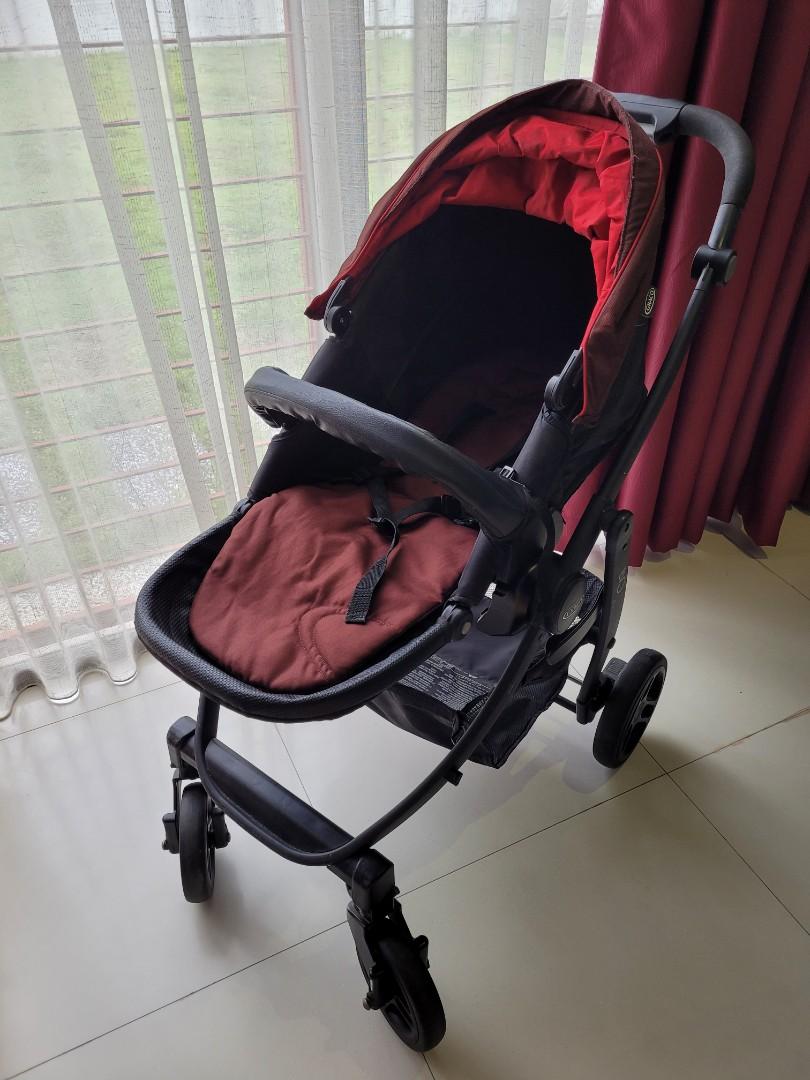 Red Graco Evo Stroller, Babies & Kids, Going Out, Strollers on Carousell