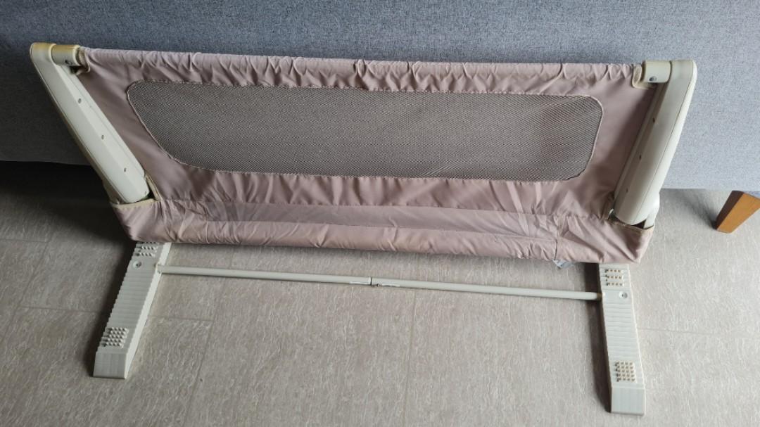 Safety 1st Bed Guard Rail, Babies & Kids, Baby Nursery & Kids Furniture ...