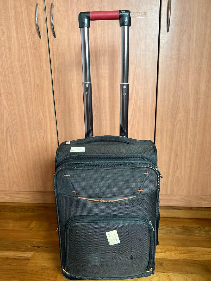 Samsonite luggage, Hobbies & Toys, Travel, Luggage on Carousell
