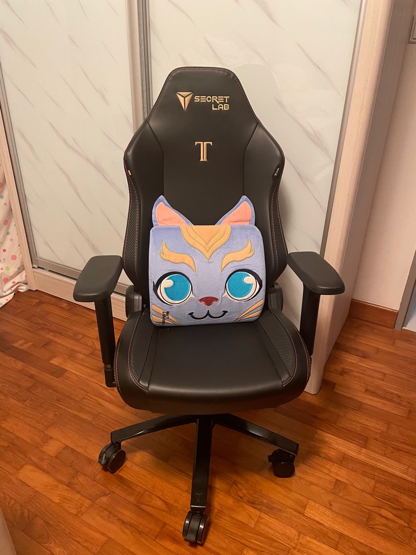 Secret lab titan 2022 Stealth EXTRA EXTRA SMALL for kids, Furniture ...