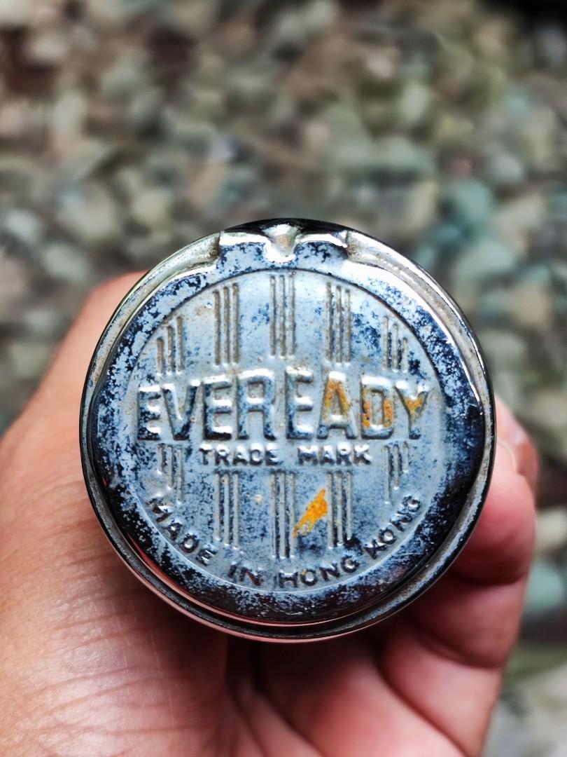 Senter Eveready Jadul Pendek 2 Batre, Antik, Pajangan di Carousell