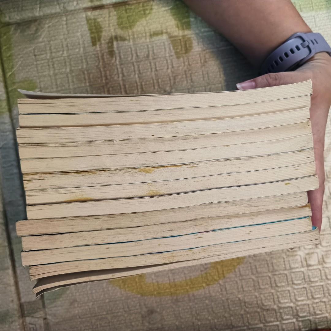 Set of 12 EJ12 Girl Hero Series 1-10, 14, 16, Hobbies & Toys, Books ...