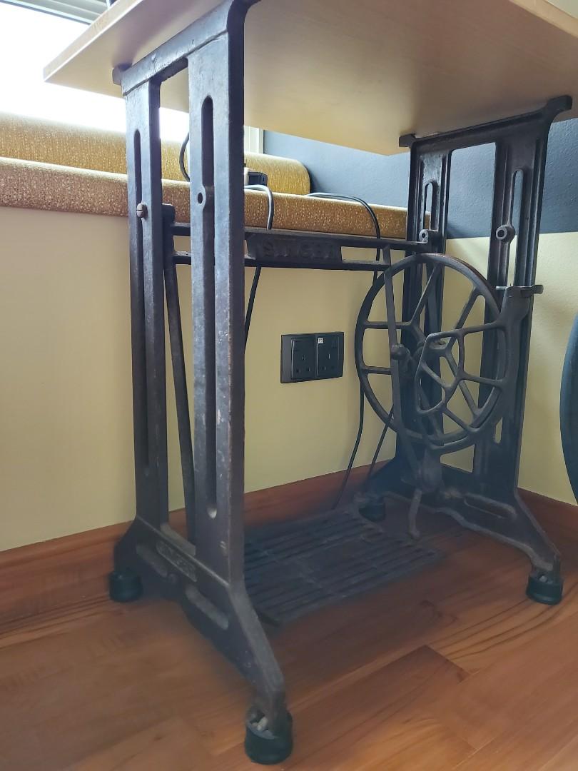Singer Legs, Hobbies & Toys, Memorabilia & Collectibles, Vintage ...