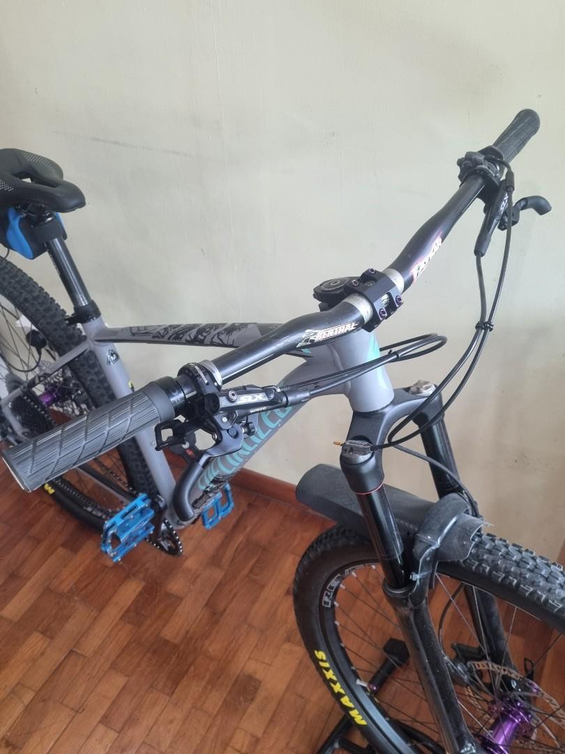 Specialized rockhopper. Upgraded! Full SLX group set. trek giant ...