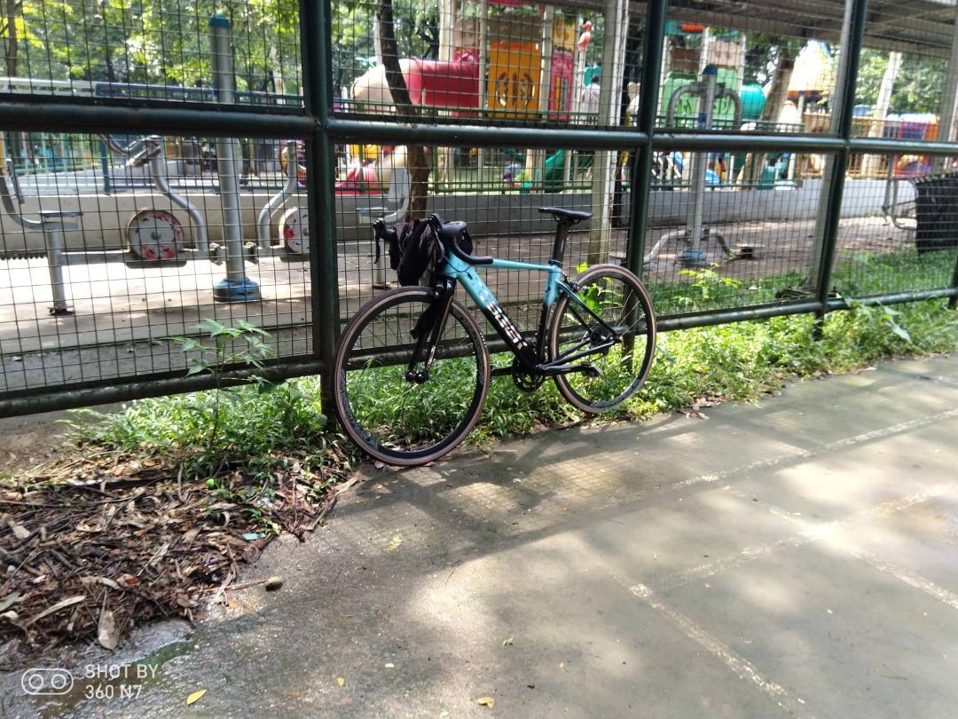 toseek r type aero roadbike, Sports Equipment, Bicycles & Parts ...