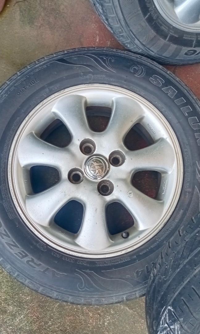Toyota Altis 06' Tires and Rims Orig. 14" Set, Car Parts & Accessories ...