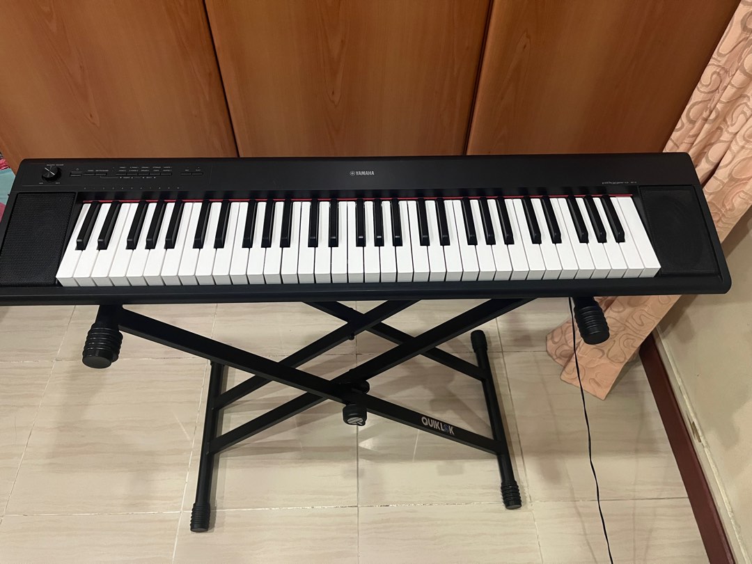 Yamaha Piaggero np-12, Hobbies & Toys, Music & Media, Musical ...