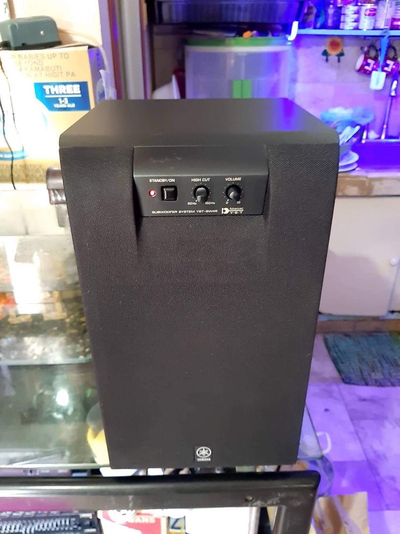 Yamaha yst-sw Powered Subwoofer 70W 8 inches woofer 120V, Audio ...