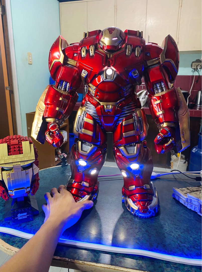 18inch HULKBUSTER, Hobbies & Toys, Toys & Games on Carousell
