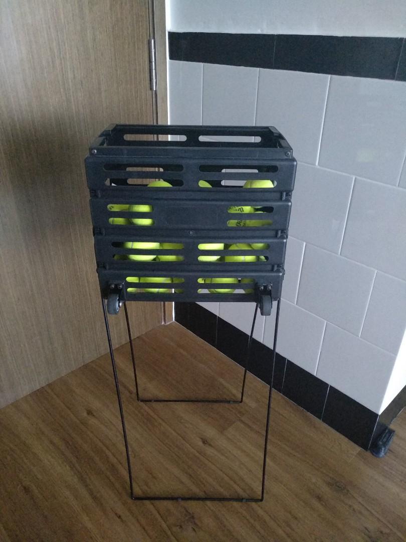 *43 Wilson Trainer* Tennis Ball Rolling Basket, Sports Equipment ...