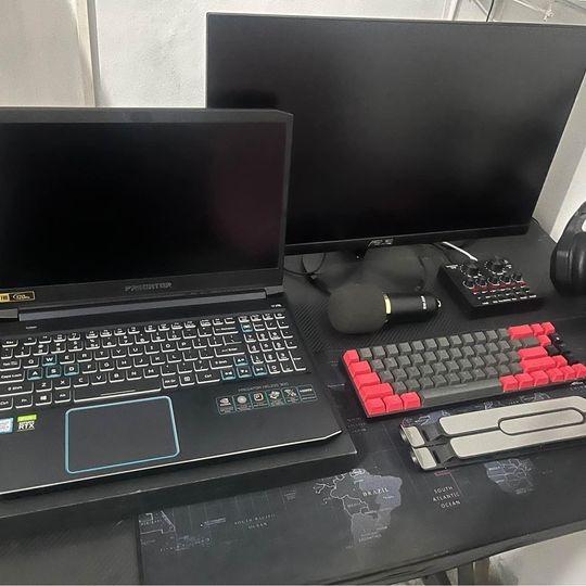 Acer Predator Helios 300 Ph315 - 54kc with Peripherals ( 45k All in ...