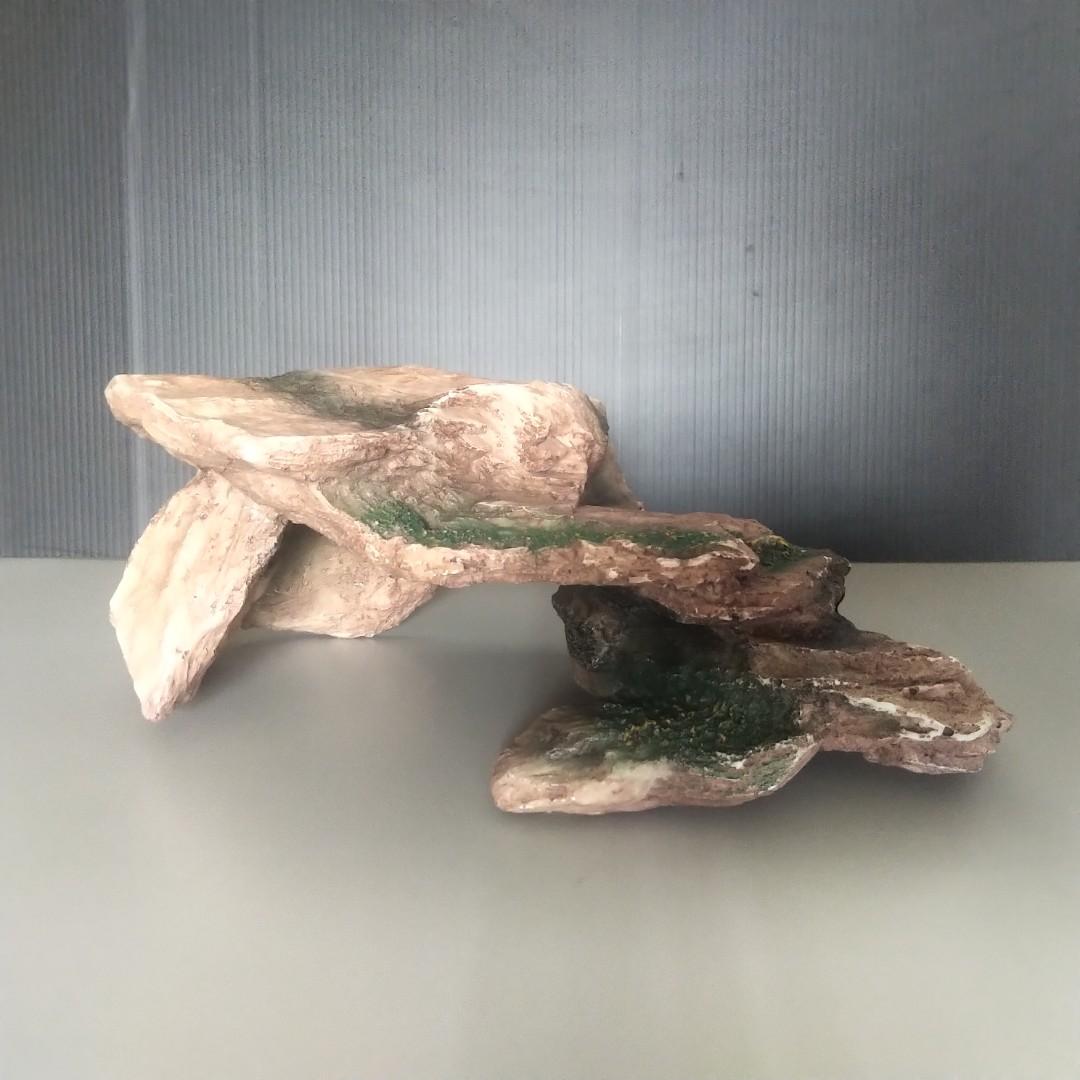 Aquarium Plastic Rock Feature, Pet Supplies, Homes & Other Pet ...