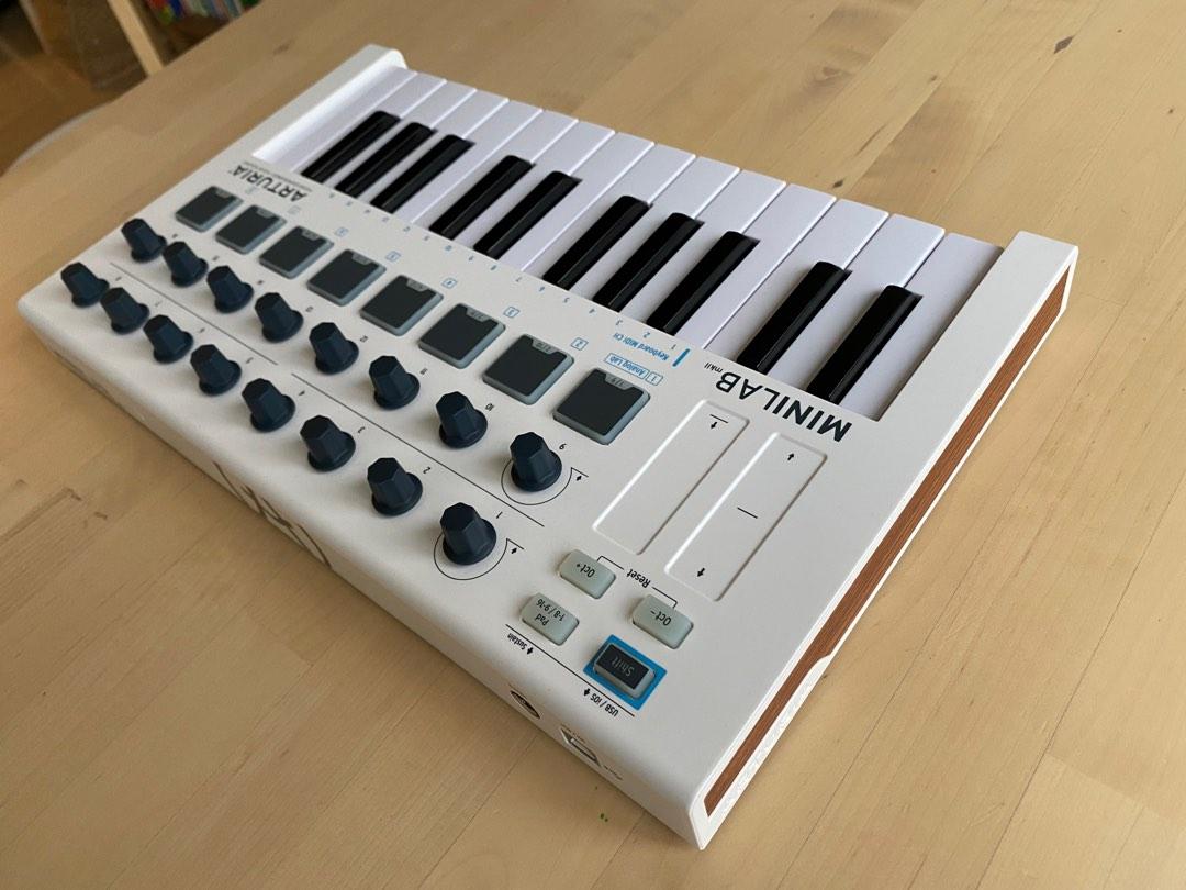 Arturia MiniLab Mk2 MIDI Controller, Hobbies & Toys, Music & Media ...