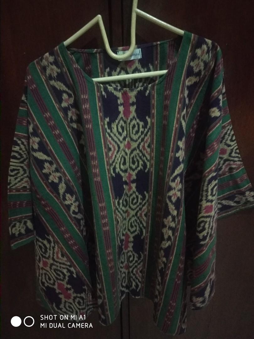 Batik tenun ethnicmine, Fesyen Wanita, Pakaian Wanita, Atasan di Carousell