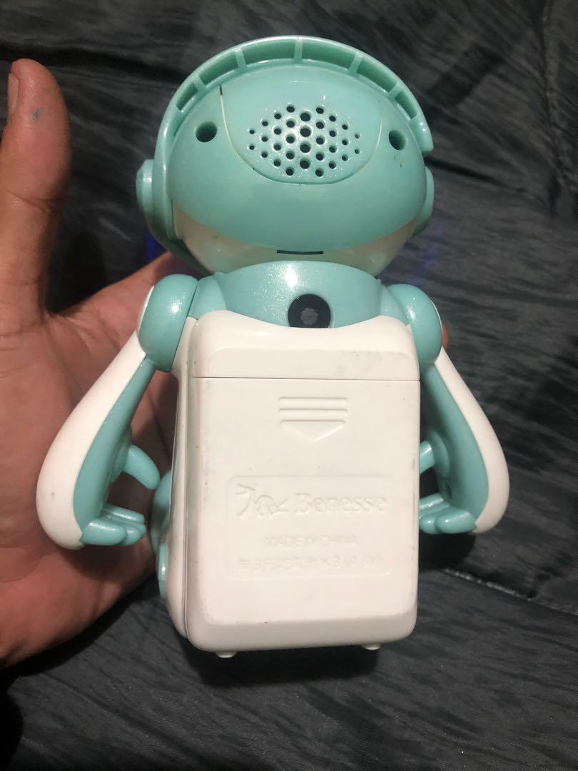 Benesse cute talking robot, Hobbies & Toys, Toys & Games on Carousell