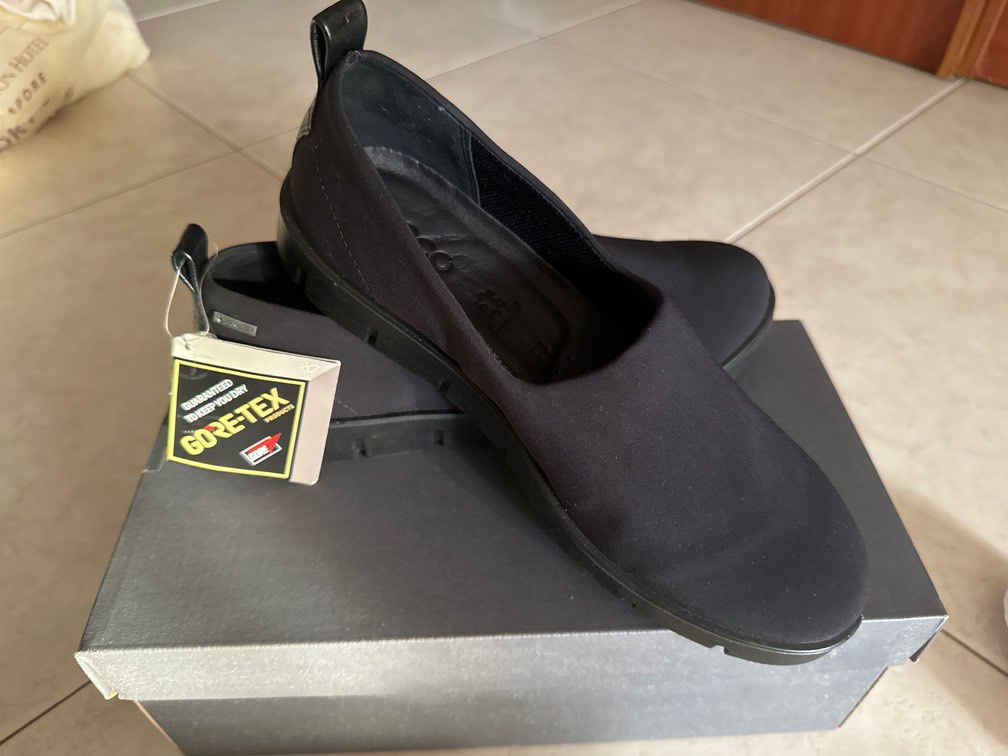 BNIB ECCO SHOES, Women's Fashion, Footwear, Sneakers on Carousell