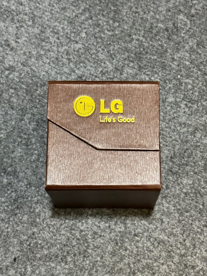 BNIB LG Gold Chinese Zodiac Displays, Furniture & Home Living, Gardening, Gardening Tools ...