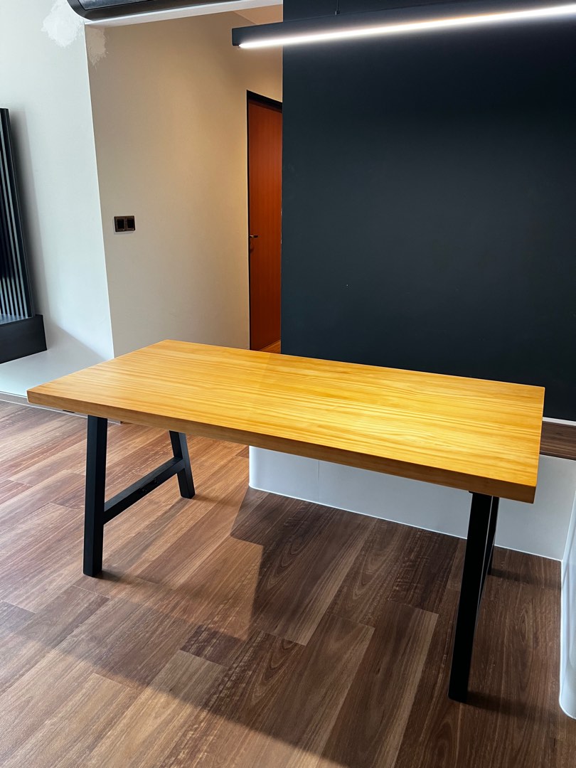 Brand new unused Dining Table ( 160 x 80 ), Furniture & Home Living ...