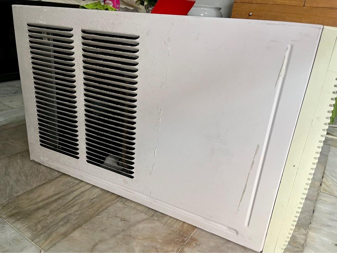 Carrier 2HP Window Type Aircon, TV & Home Appliances, Air Conditioning ...