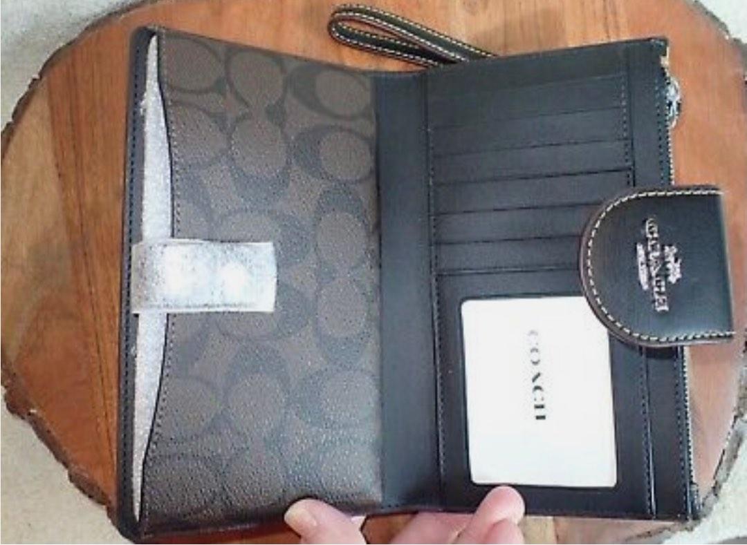 Coach Leopard Print Medium Wallet, Women's Fashion, Bags & Wallets ...