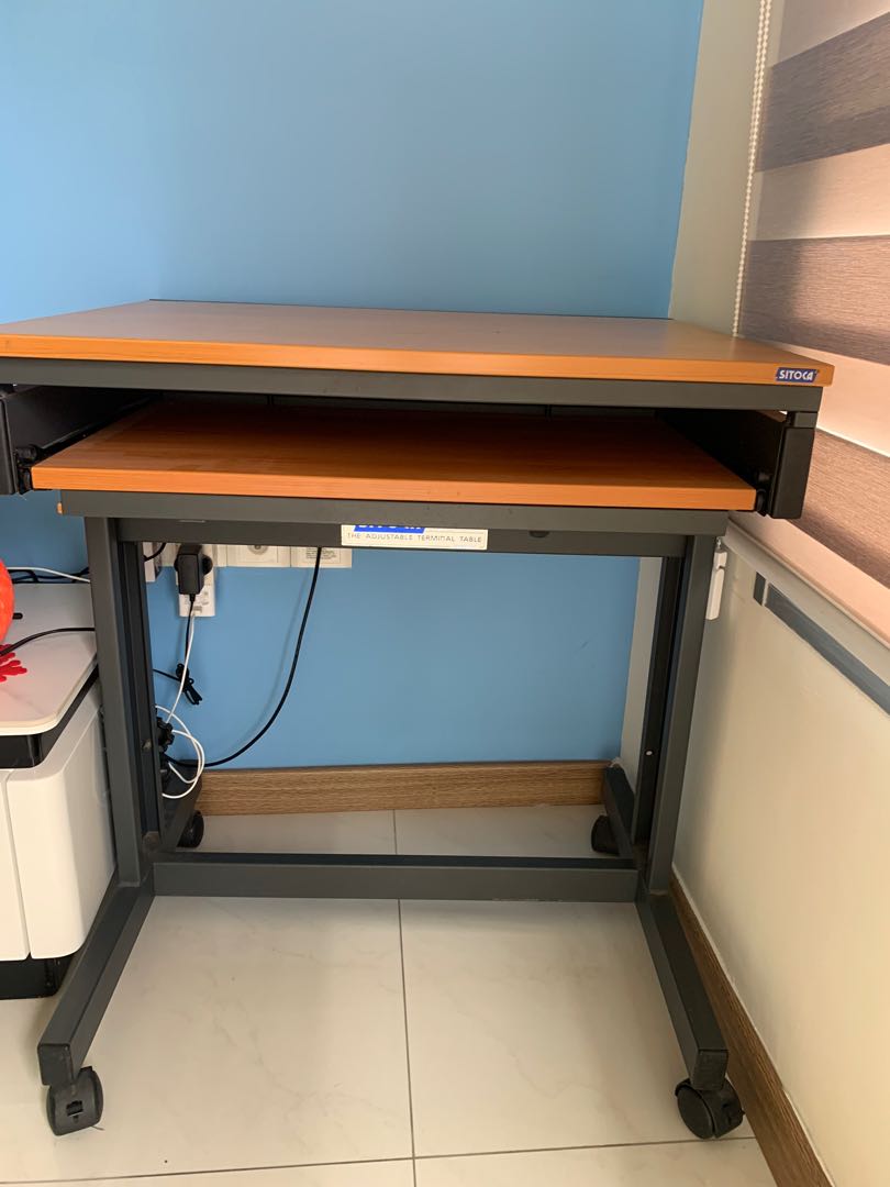 Computer study table H76cmxL66cmxW52cm, Furniture & Home Living ...