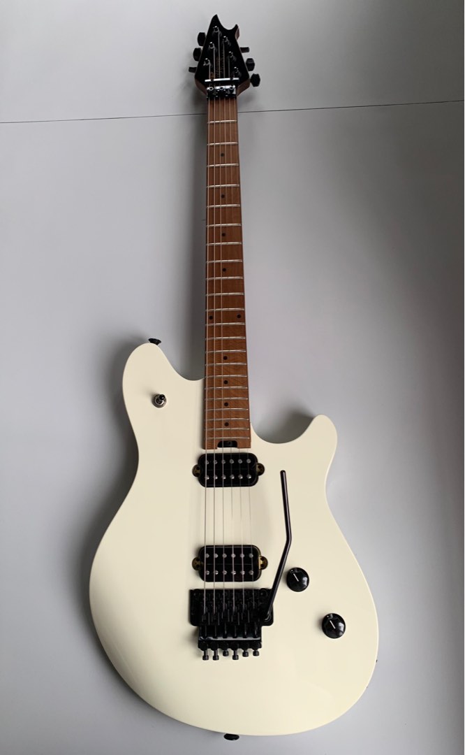 EVH Wolfgang Standard - Cream White, Hobbies & Toys, Music & Media ...