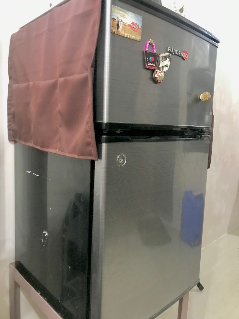 Fujidenzo 3.5 cu. ft. Two Door Personal Refrigerator RDD-35 T (Titanium ...