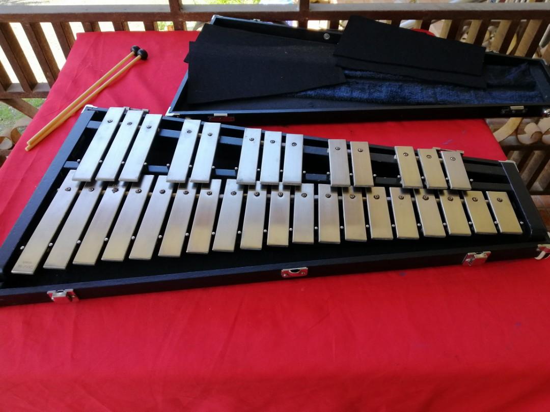 Glockenspiel, Hobbies & Toys, Music & Media, Musical Instruments on ...
