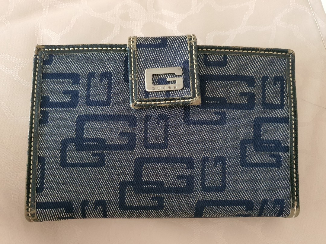 GUESS Wallet, Women's Fashion, Bags & Wallets, Wallets & Card Holders ...