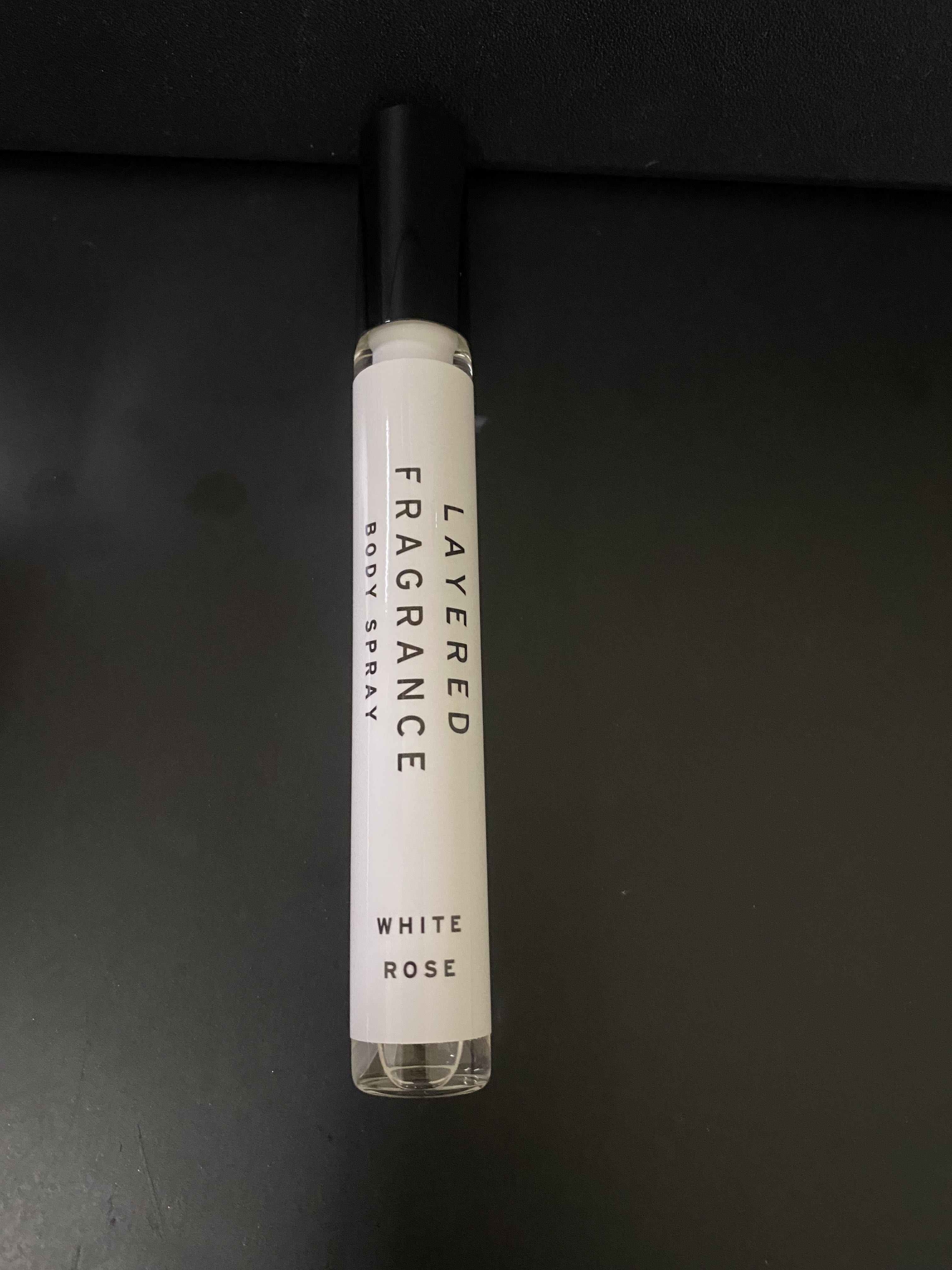 Layered Fragrance White rose, 美容＆化妝品, 健康及美容 - 香水＆香體噴霧 - Carousell