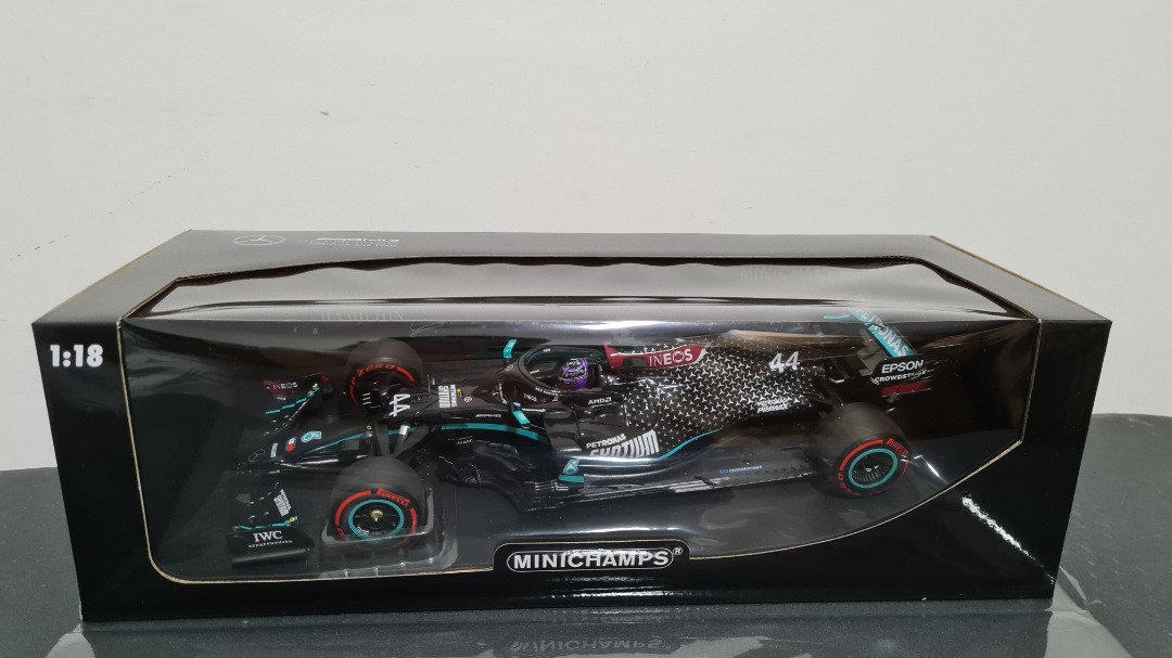 Lewis Hamilton F1 2020 Mercedes AMG W11 1/18 2020 Minichamps F1 model ...