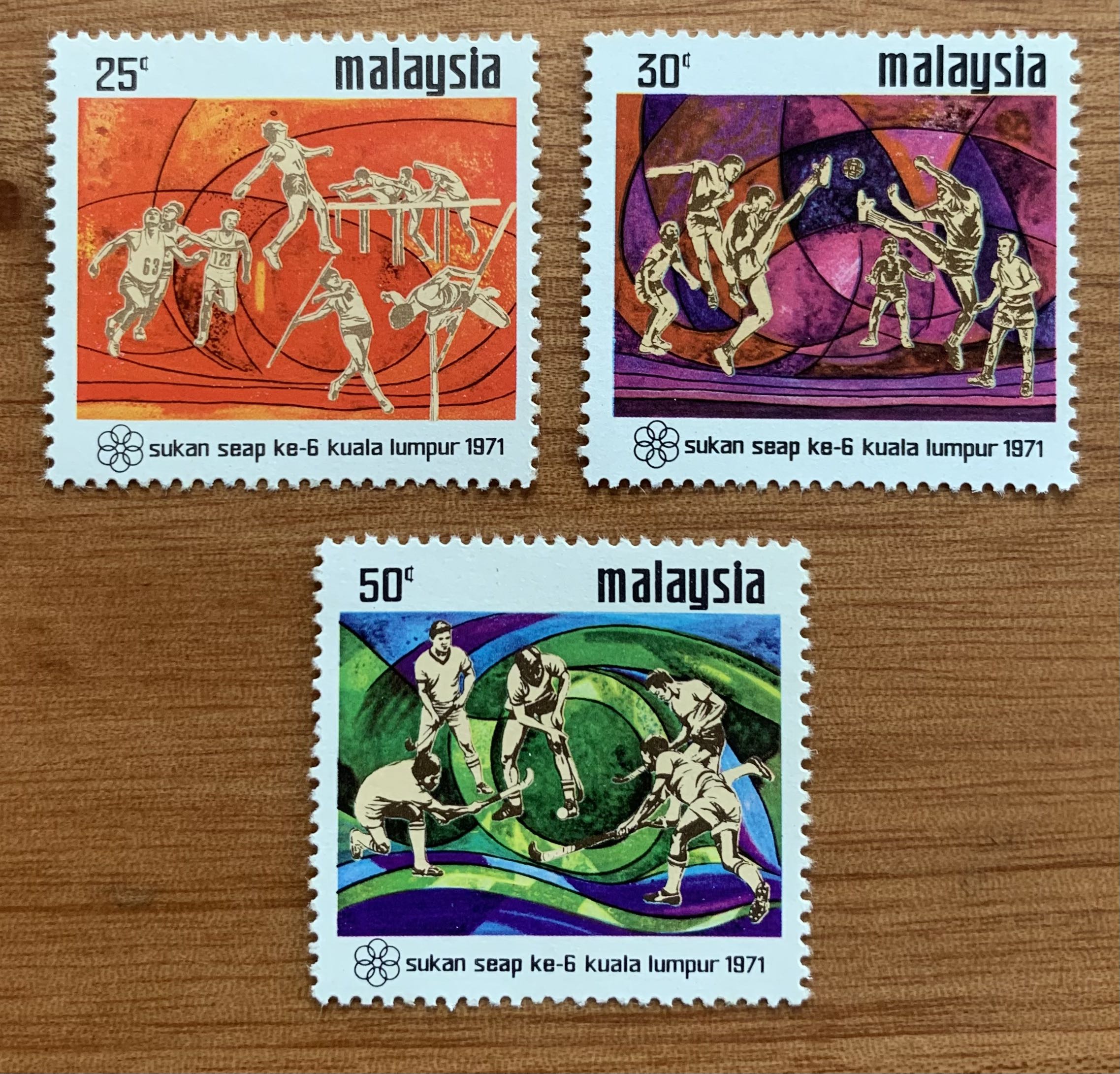 Malaysia 1971 SEAP GAMES stamp set 3v mint (slight gum toning), Hobbies ...
