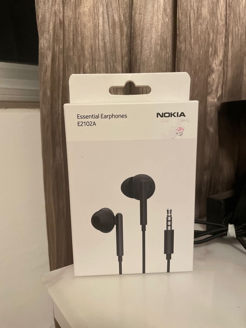 Nokia E2102A Essential Earphones, Audio, Earphones on Carousell