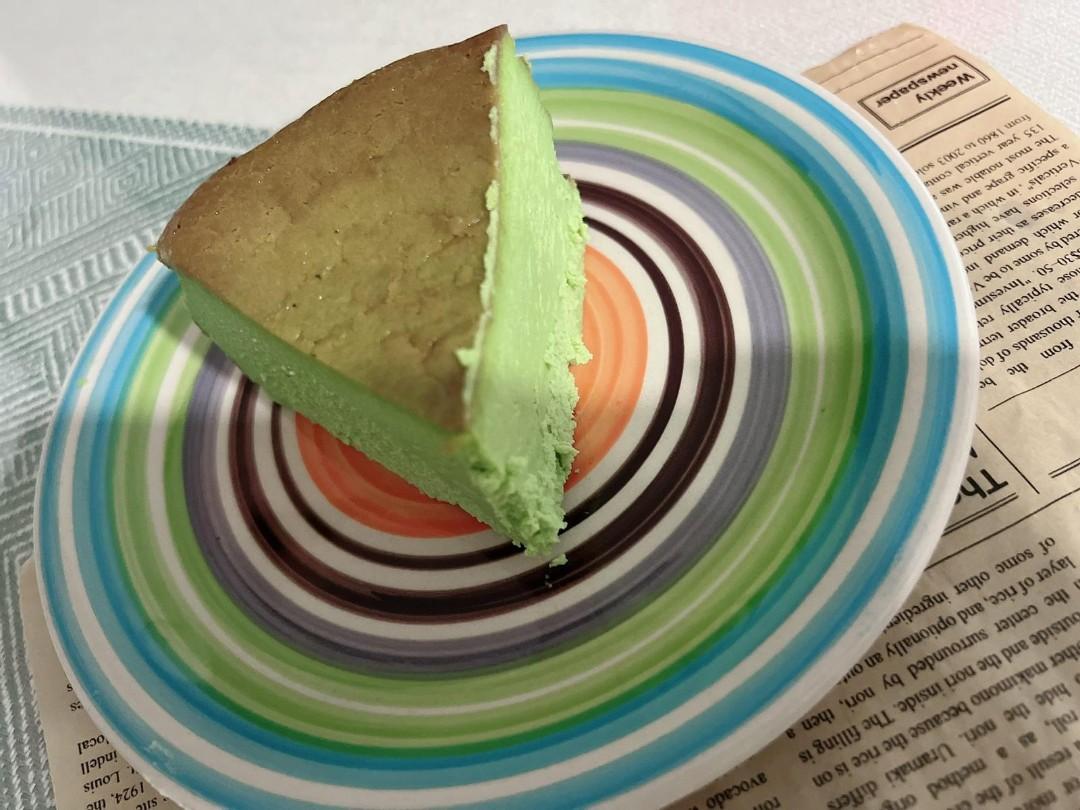 Pandan Basque Burnt Cheesecake Fresh Homebaked Halal Cakes, Food ...
