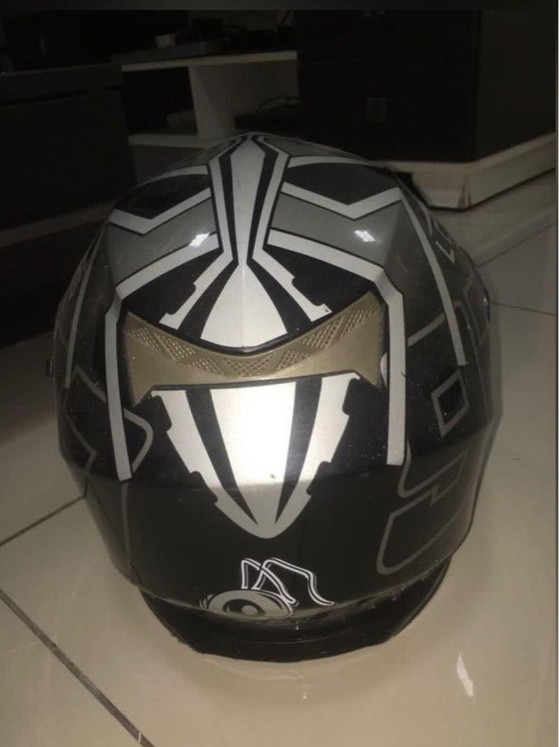Red Bull Lotus Full Face Helmet, Motorbikes on Carousell