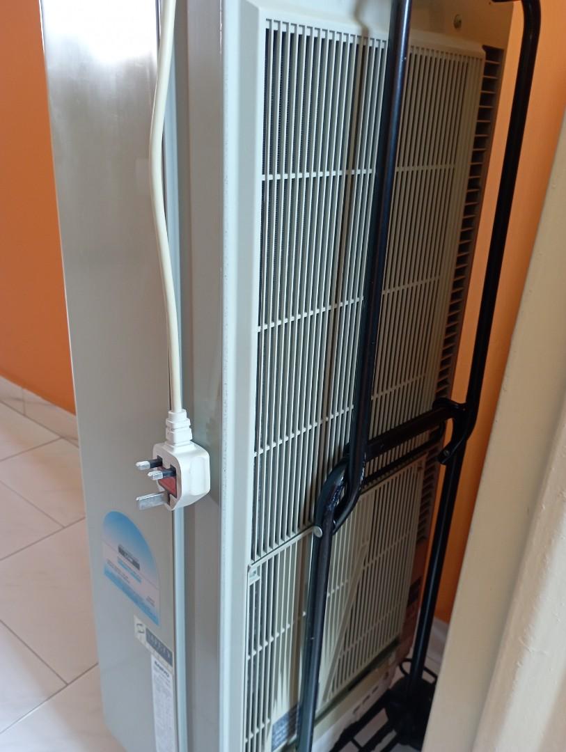 Casement aircon Sanyo SAC-88G, TV & Home Appliances, Air Conditioners & Heating on Carousell