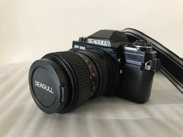 Seagull DF-300X film SLR Vintage Camera, Photography, Cameras on Carousell