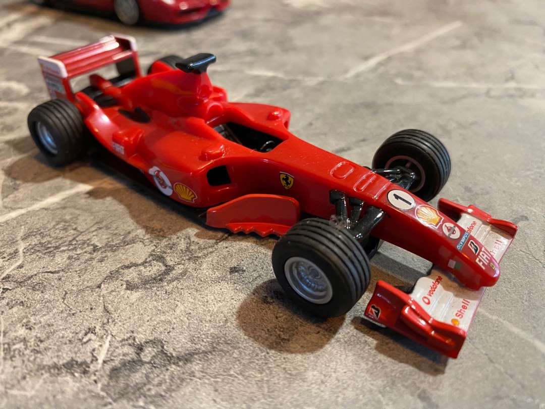 Shell Ferrari F2005 scale 1:38, Hobbies & Toys, Collectibles ...