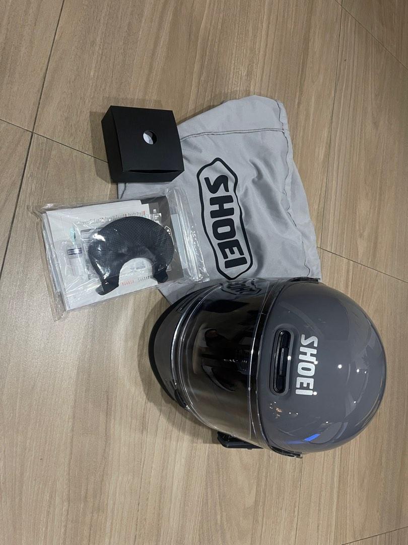 Shoei glamster xl grey with cardo edge, Motorbikes, Motorbike Parts ...