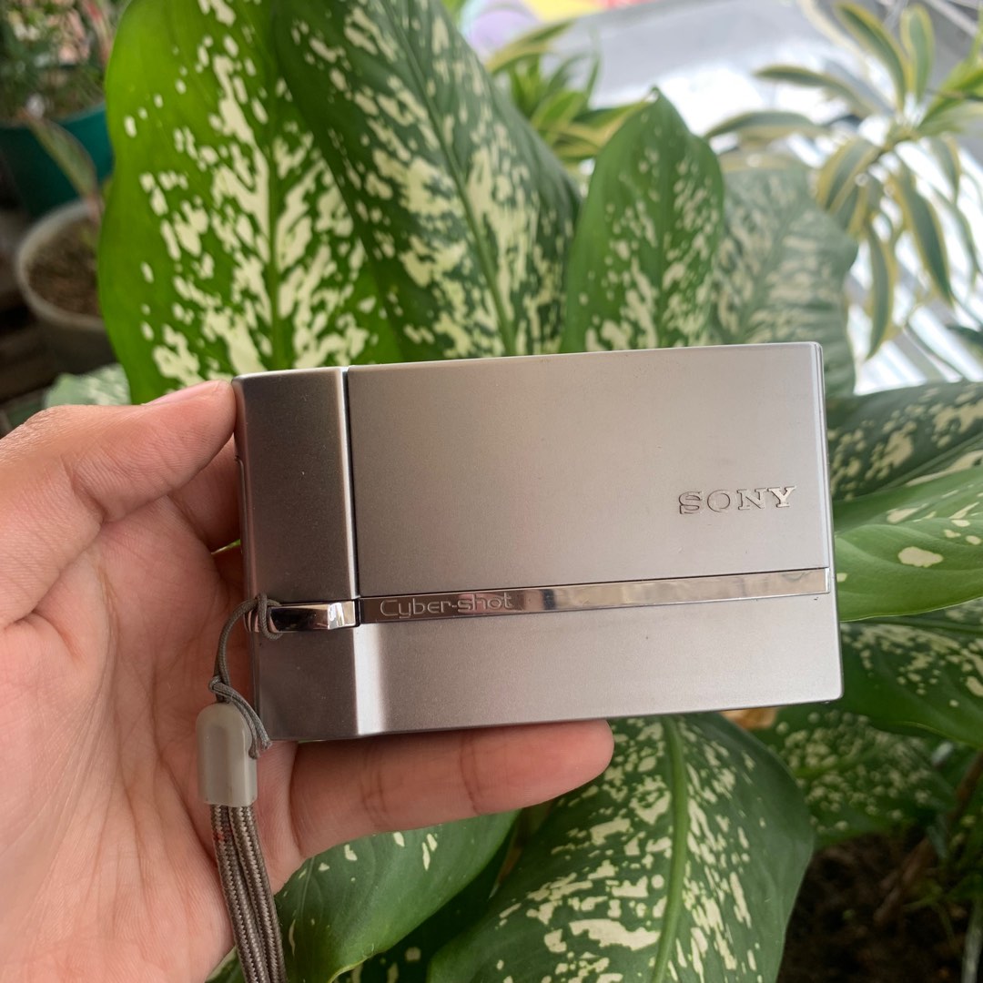 Sony Cybershot DSC-T50, Photography, Cameras on Carousell