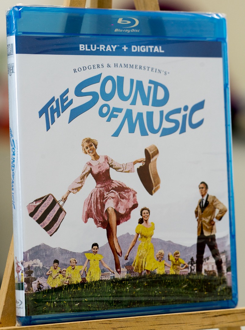 The Sound of Music Blu-ray (50th Anniversary Edition), Hobbies & Toys ...