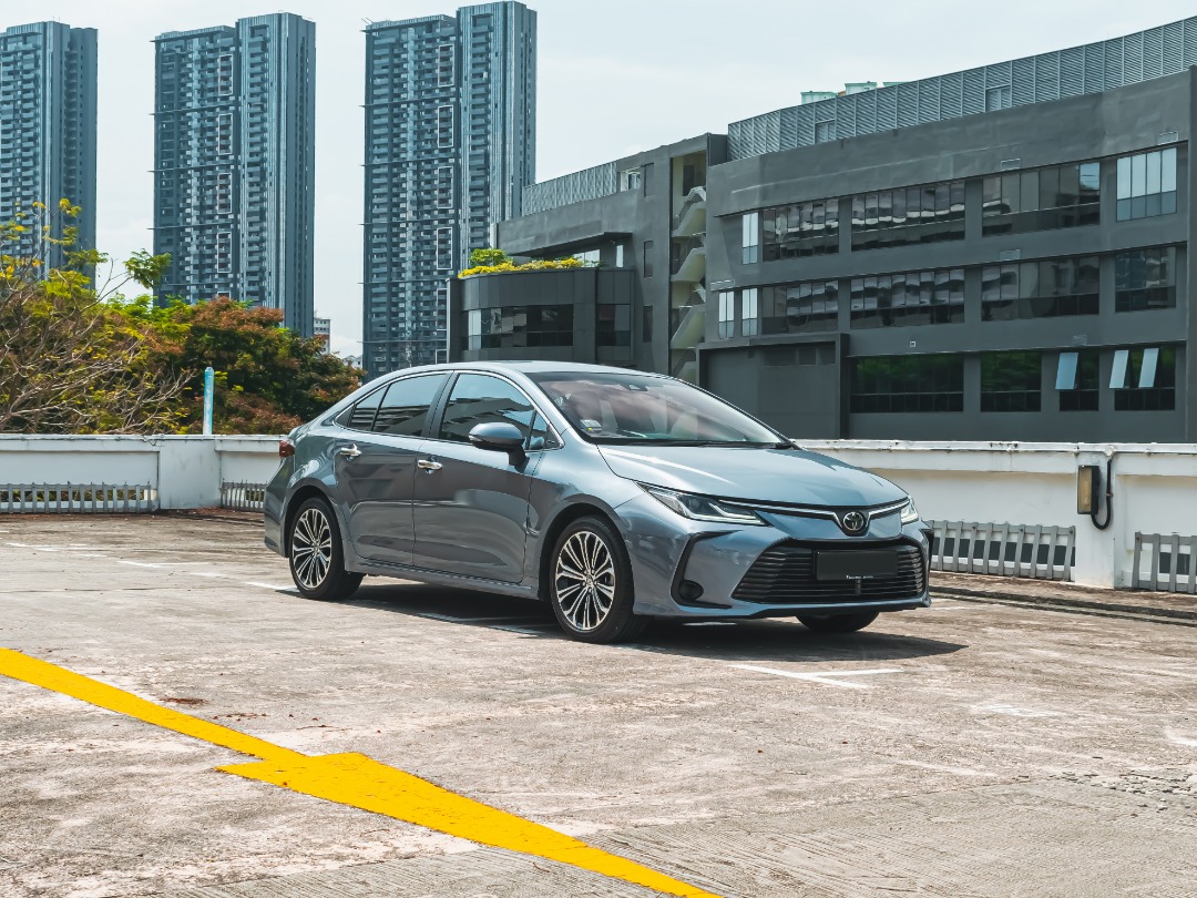 Toyota Corolla Altis Elegance Auto, Cars, Used Cars on Carousell