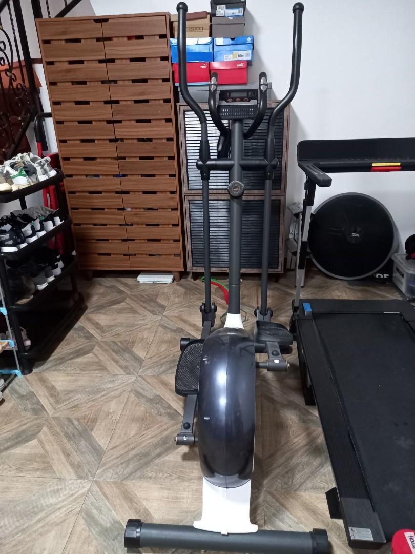 SUPER RUSH SALE!! TRAX ELLIPTICAL X3 MACHINE on Carousell