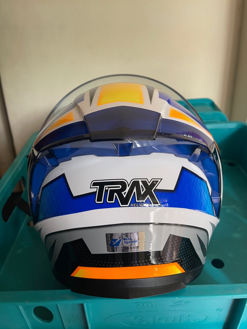 TRAX HELMET, Motorcycles, Motorcycle Accessories on Carousell