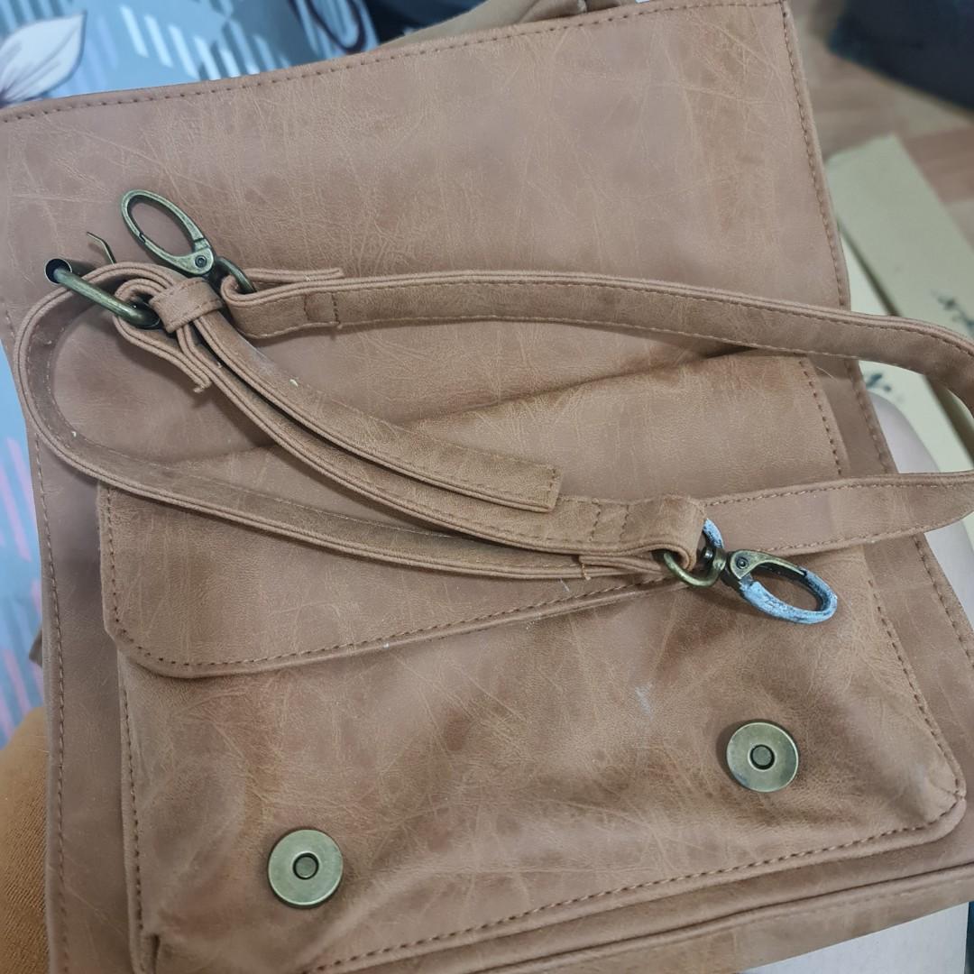 Typo messenger bag, Women's Fashion, Bags & Wallets, Shoulder Bags on ...