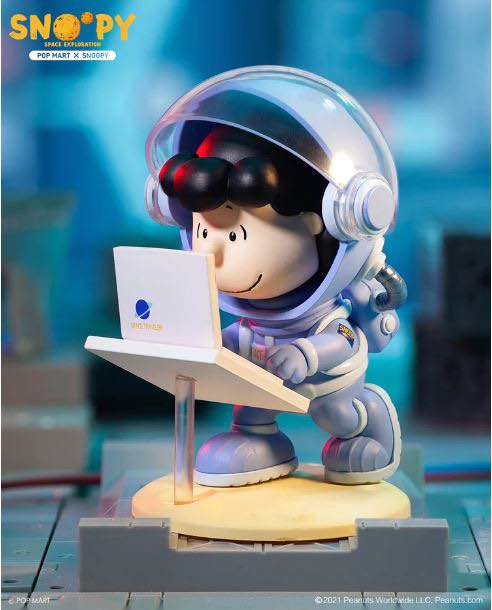WTT Snoopy Space Exploration Series Space Communicator, Hobbies & Toys ...