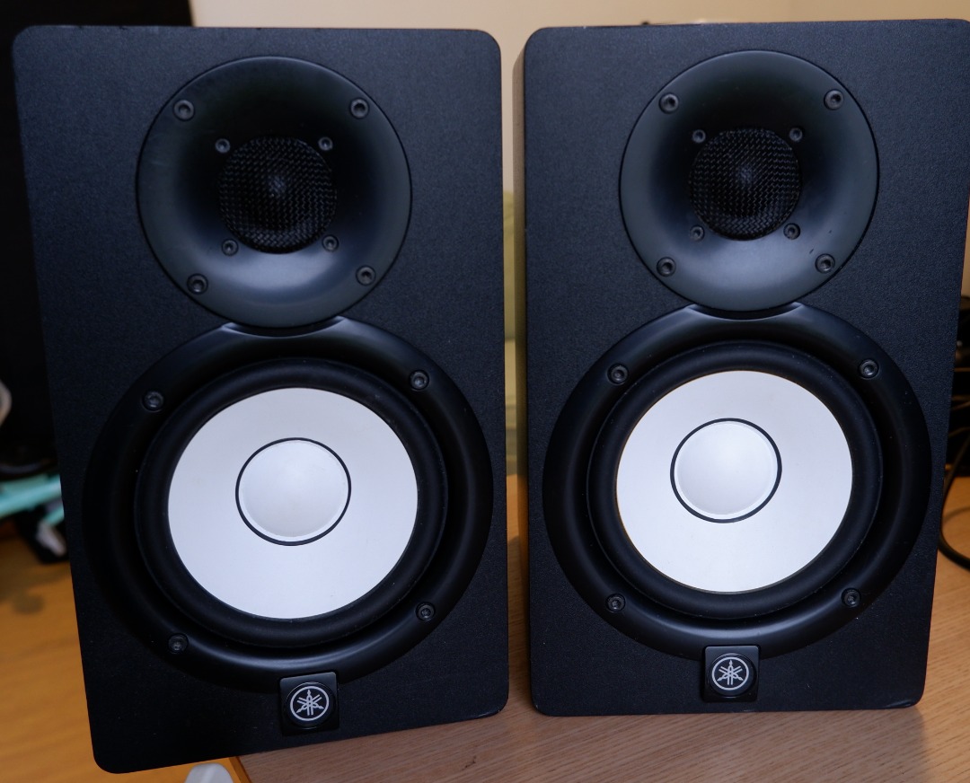 [Move-out sale] Yamaha HS5 Monitor Speaker (pair) 2-way bass-reflex bi ...