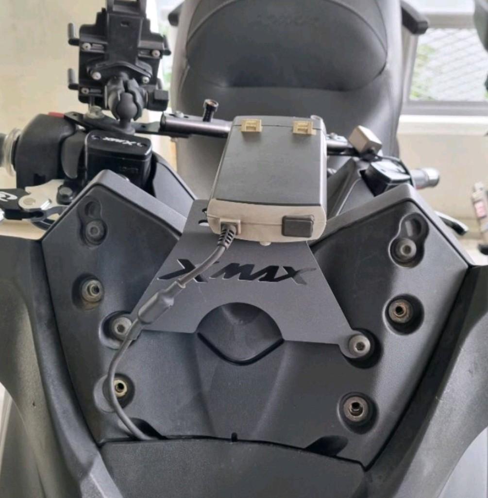 Yamaha Xmax IU Bracket Holder, Motorcycles, Motorcycle Accessories on ...
