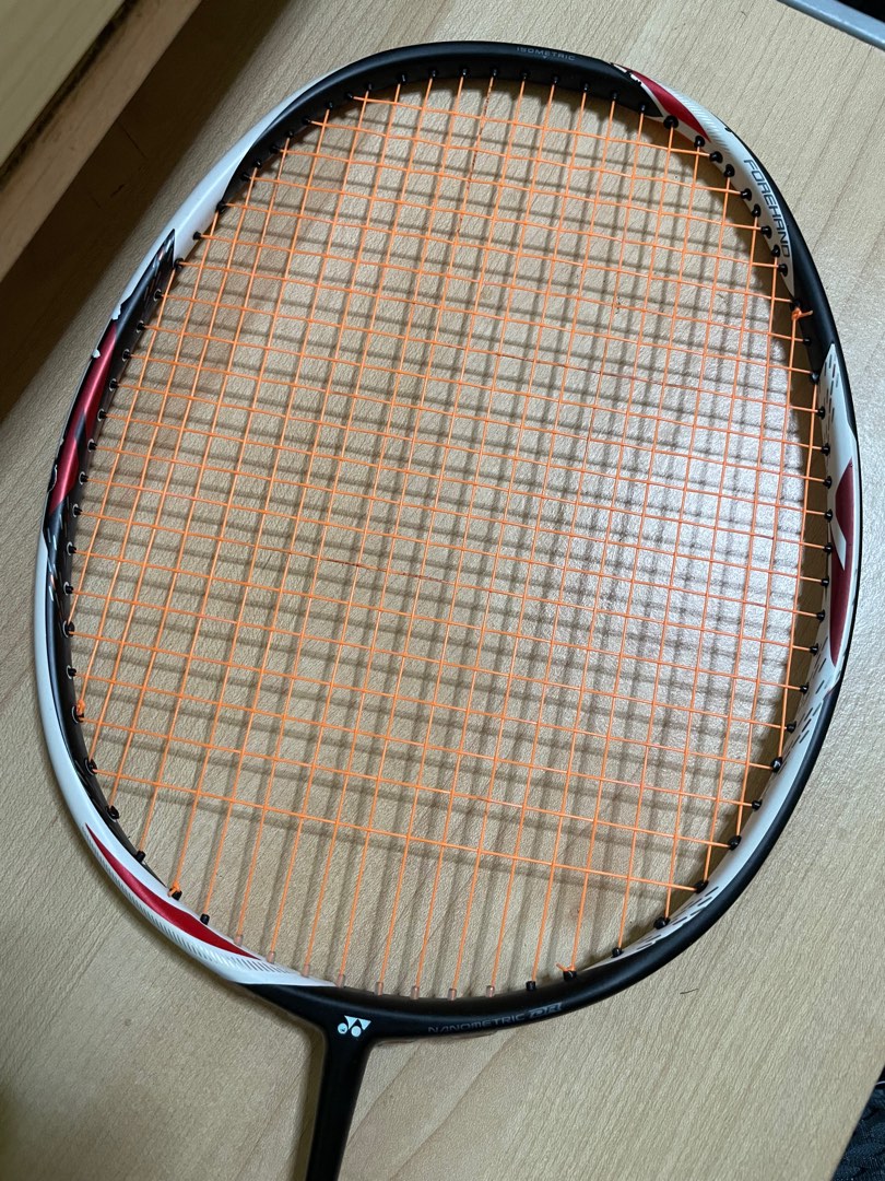 Yonex Duora Z-Strike, Sports Equipment, Sports & Games, Racket & Ball ...